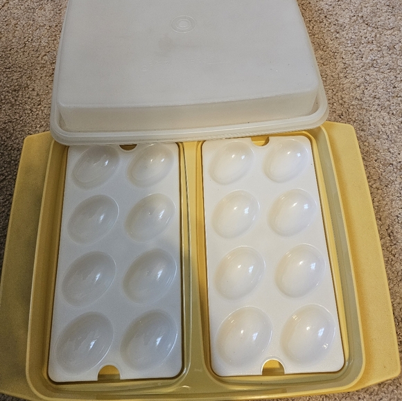 Tupperware | Kitchen | Vintage Tupperware Deviled Egg Storage Container ...